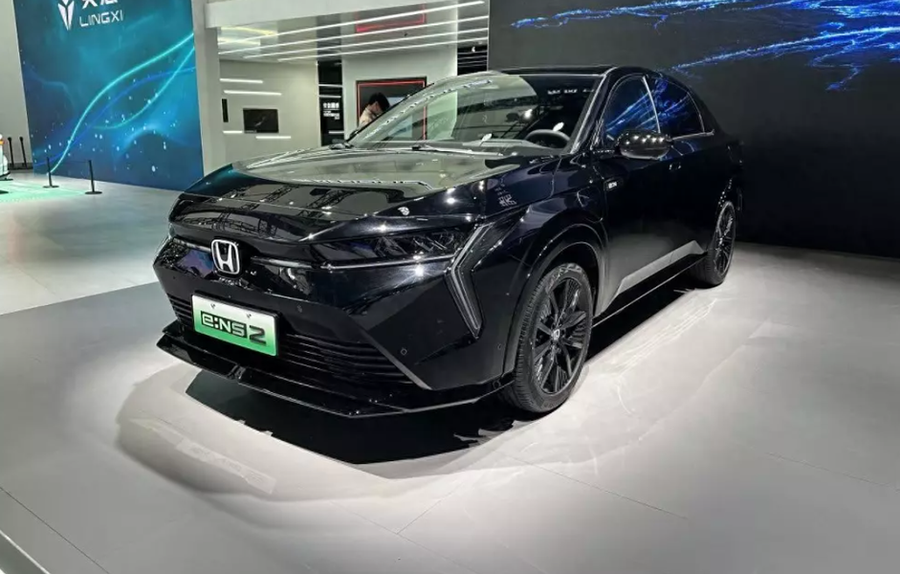 Honda ra mắt bộ đôi xe điện e:NP2 và e:NS2