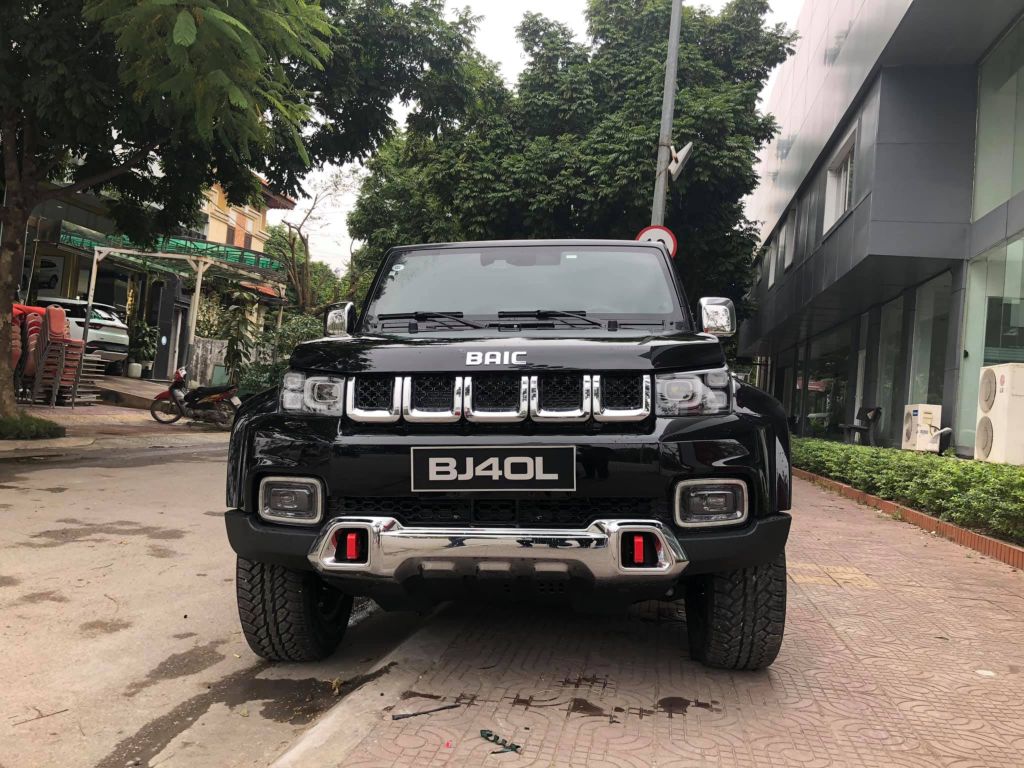 BAIC BJ40 - "Jeep hàng hiệu của Trung Quốc" đã về đến Việt Nam