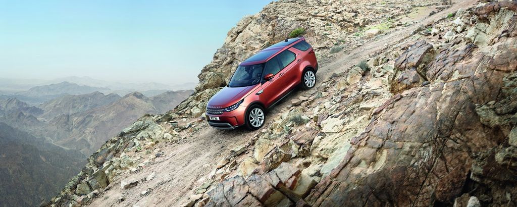 Sắp ra mắt Land Rover Discovery SVX hiệu suất cao