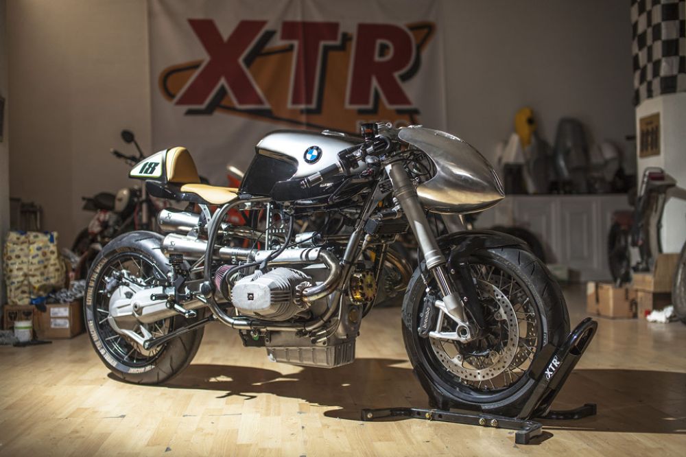 BMW R100 RS đầy hiếu chiến với bản độ XTR The Silver Bullet MKII