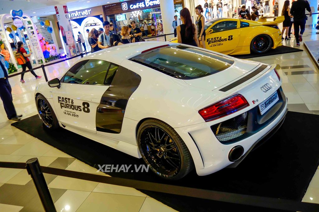 Audi R8 "sóng đôi" cùng Nissan 350Z trong buổi ra mắt Fast & Furious 8 ...