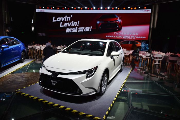 Toyota Levin 2019 - phiên bản máy xăng, thể thao hơn Corolla Altis thế ...