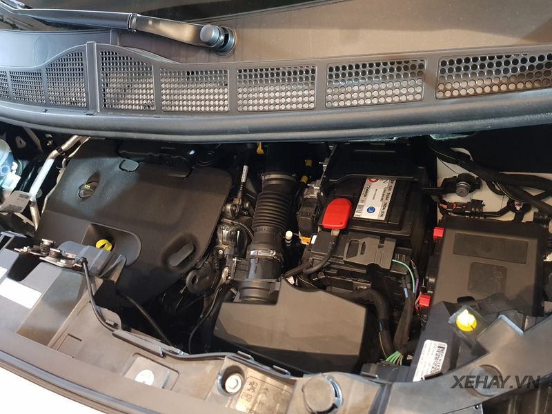 Peugeot Traveller - Đối thủ mới của Mercedes-Benz V-Class trình làng tại Việt Nam, giá từ 1,699 ...