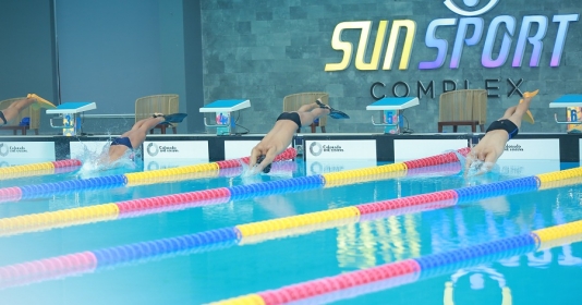 Khởi động giải bơi các nhóm tuổi mở rộng tranh cúp Sun Sport Complex