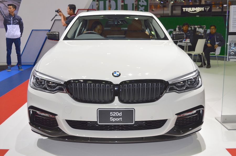 BMW 5 Series 2017 xuất hiện tại Thái Lan với loạt phụ kiện BMW M ...